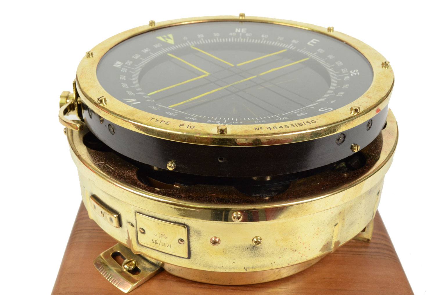 e-Shop/Antique compasses/Code 4230 Aeronautical compass